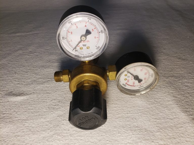 Harris 601 Series 230 Bar Regulator Gauge | Chicago HVAC tools and supplies