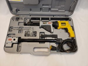 Senco DuraSpin DS300-D2 Screw Fastening System Deck Stand Up Gun ...