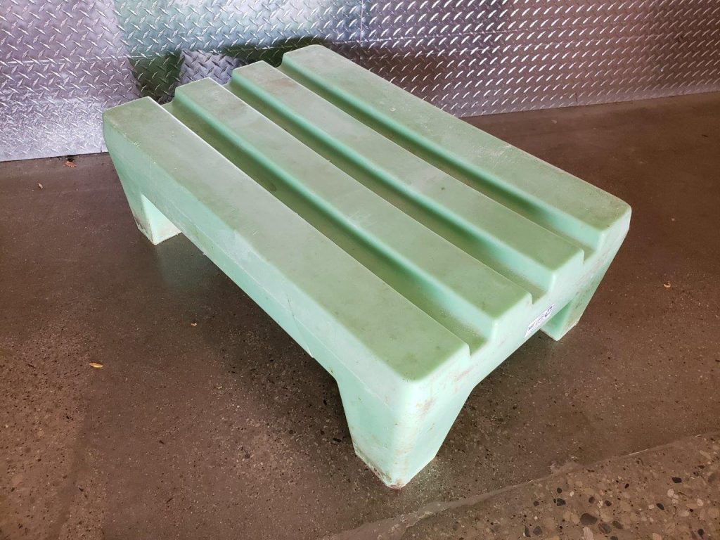 Faribo P350 24″ x 36″ Dunnage Rack | Chicago HVAC tools and supplies