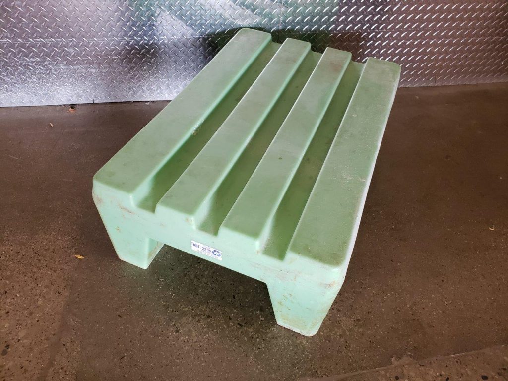 Faribo P350 24″ x 36″ Dunnage Rack | Chicago HVAC tools and supplies