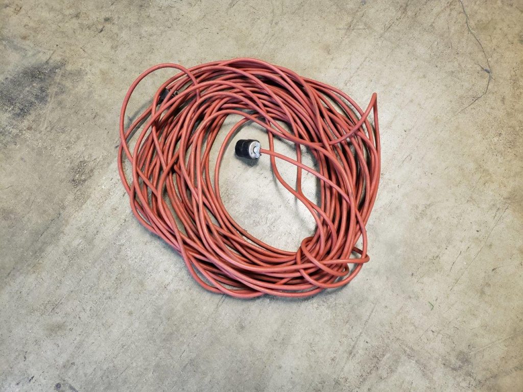 100 Feet ft Red Extension Cord for indoor/outdoor heavy duty use with ...
