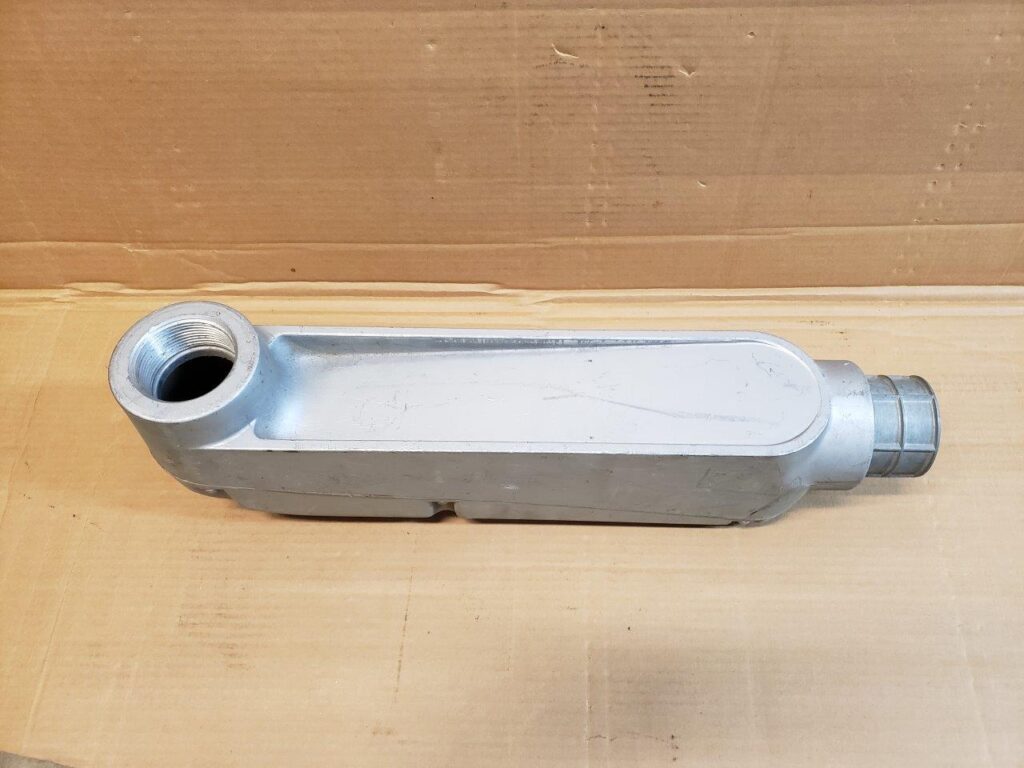 L.E.MASON 2-1/2″-3″ MALB Red Dot Conduit Pulling LB Alum. Threaded Hub ...