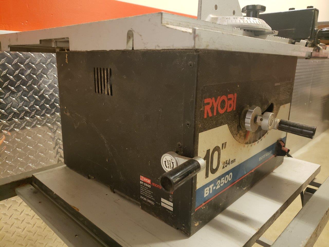 Ryobi 10″ BT-2500 Benchtop Table Saw with Stand | Chicago HVAC tools ...