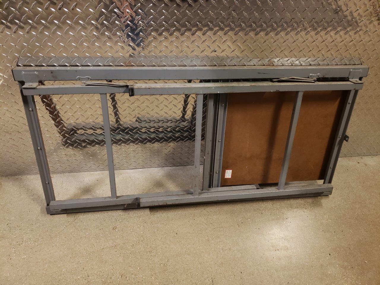 Ryobi 10″ BT-2500 Benchtop Table Saw with Stand | Chicago HVAC tools ...