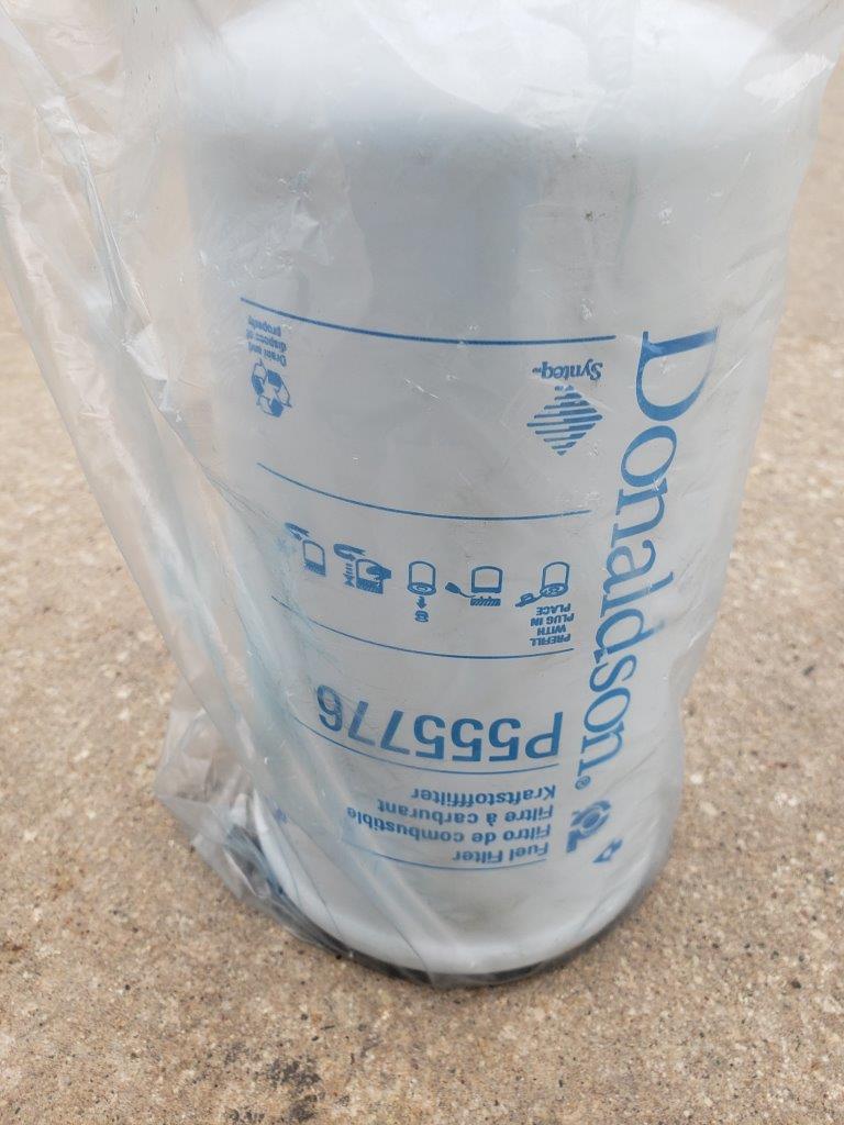 Donaldson Fuel Filter, Spin-On P555776 | Chicago HVAC tools and supplies