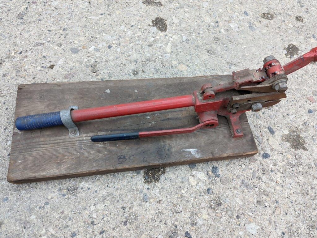 Shaw Aero Bohn Combi Strapmaster Punch Model A 7-in-1 HVAC Strap Tool ...