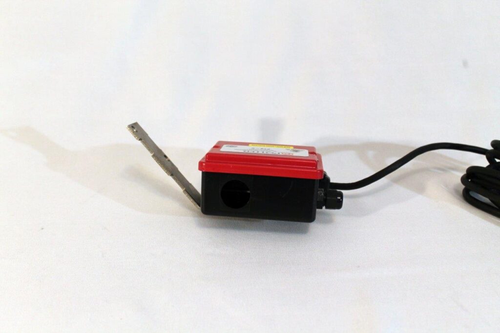 Potter PTS-C Plug-Type Supervisory Switch | Chicago HVAC tools and supplies