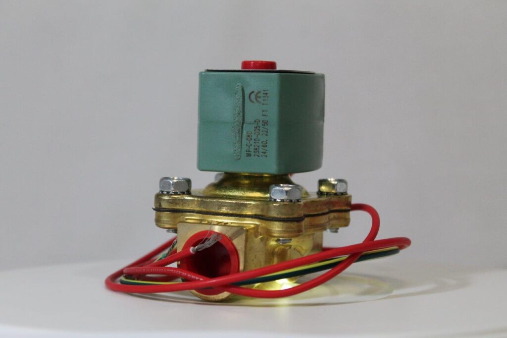 Asco T705265 Solenoid Valve 1/2 Pipe, 24V AC, 5 psi Min. 8210G002 ...