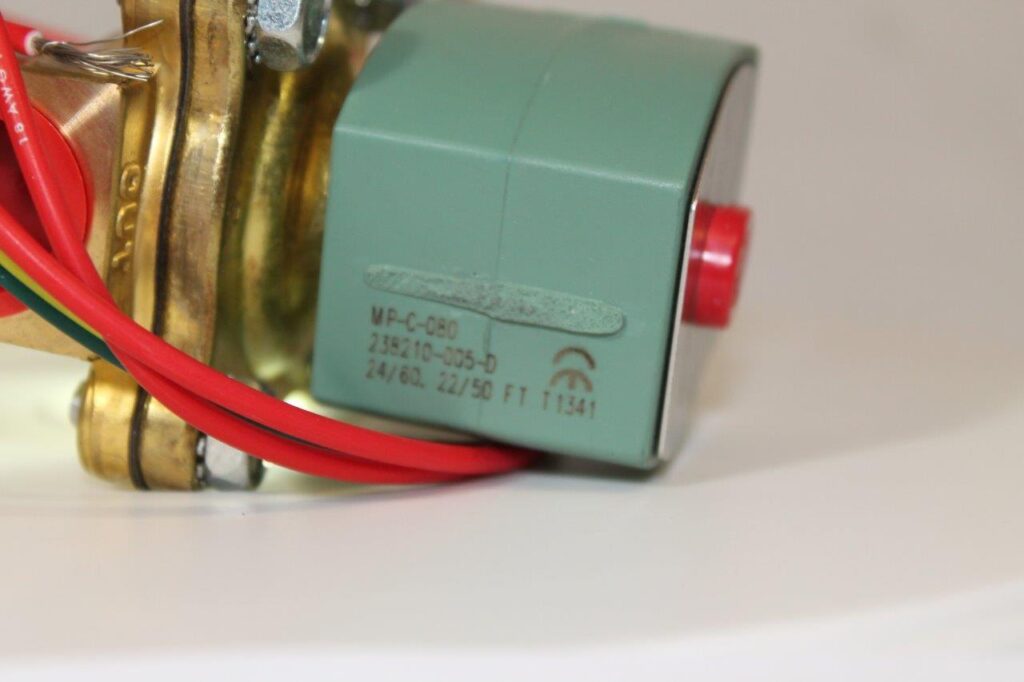 Asco T705265 Solenoid Valve 1/2 Pipe, 24V AC, 5 psi Min. 8210G002 ...