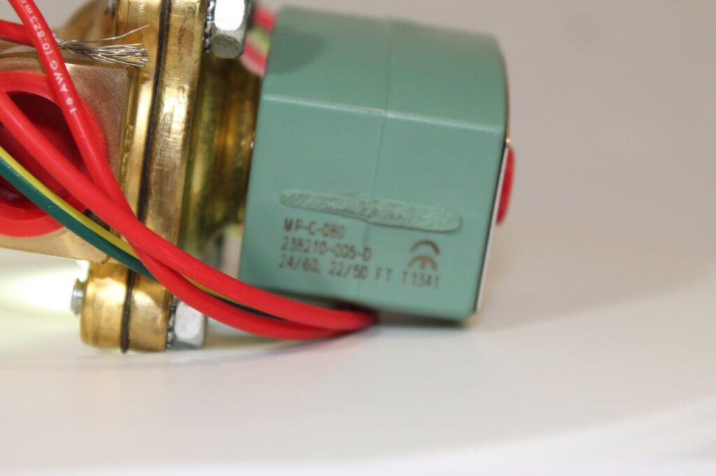 Asco T705265 Solenoid Valve 1/2 Pipe, 24V AC, 5 psi Min. 8210G002 ...