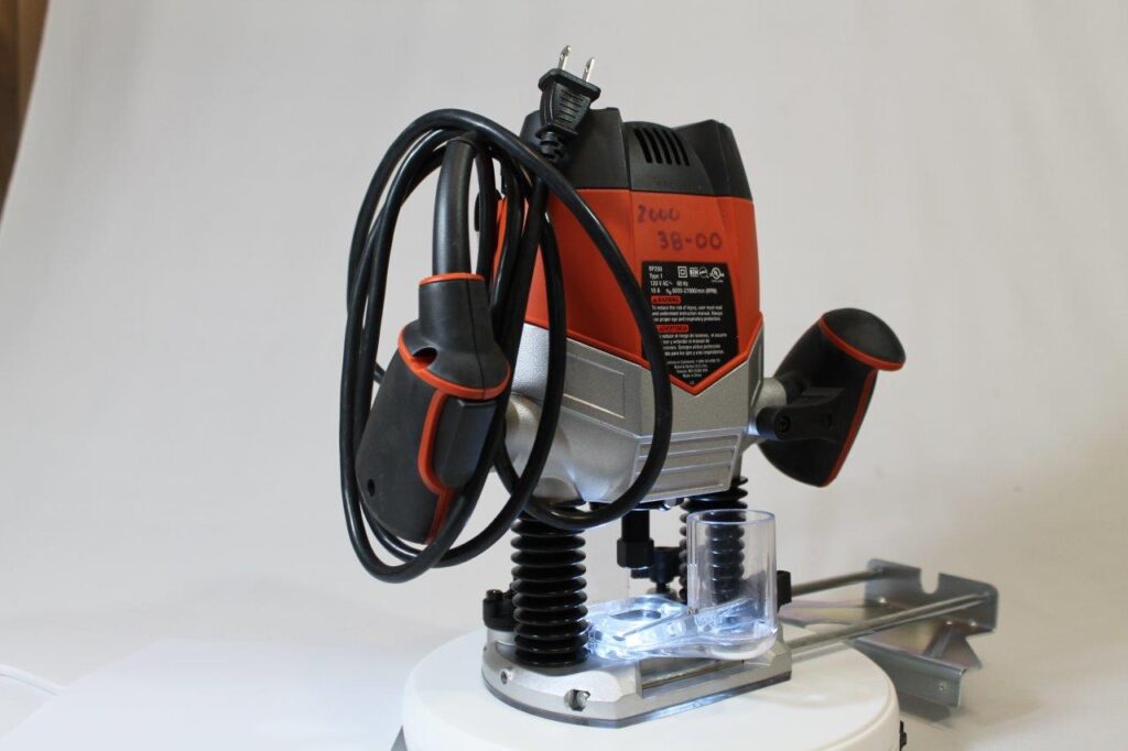 Black & Decker 10-Amp Variable Speed Plunge Router RP250 | Chicago HVAC ...