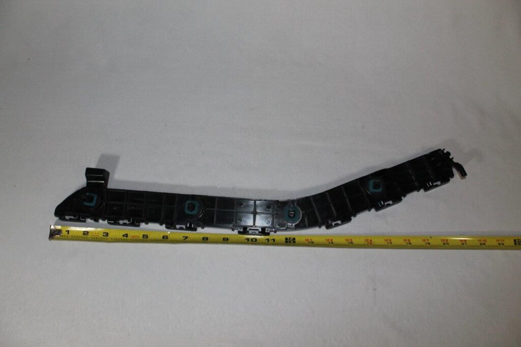 Genuine Toyota 52575-08010 Bumper Retainer Sienna 2011-2020 | Chicago ...