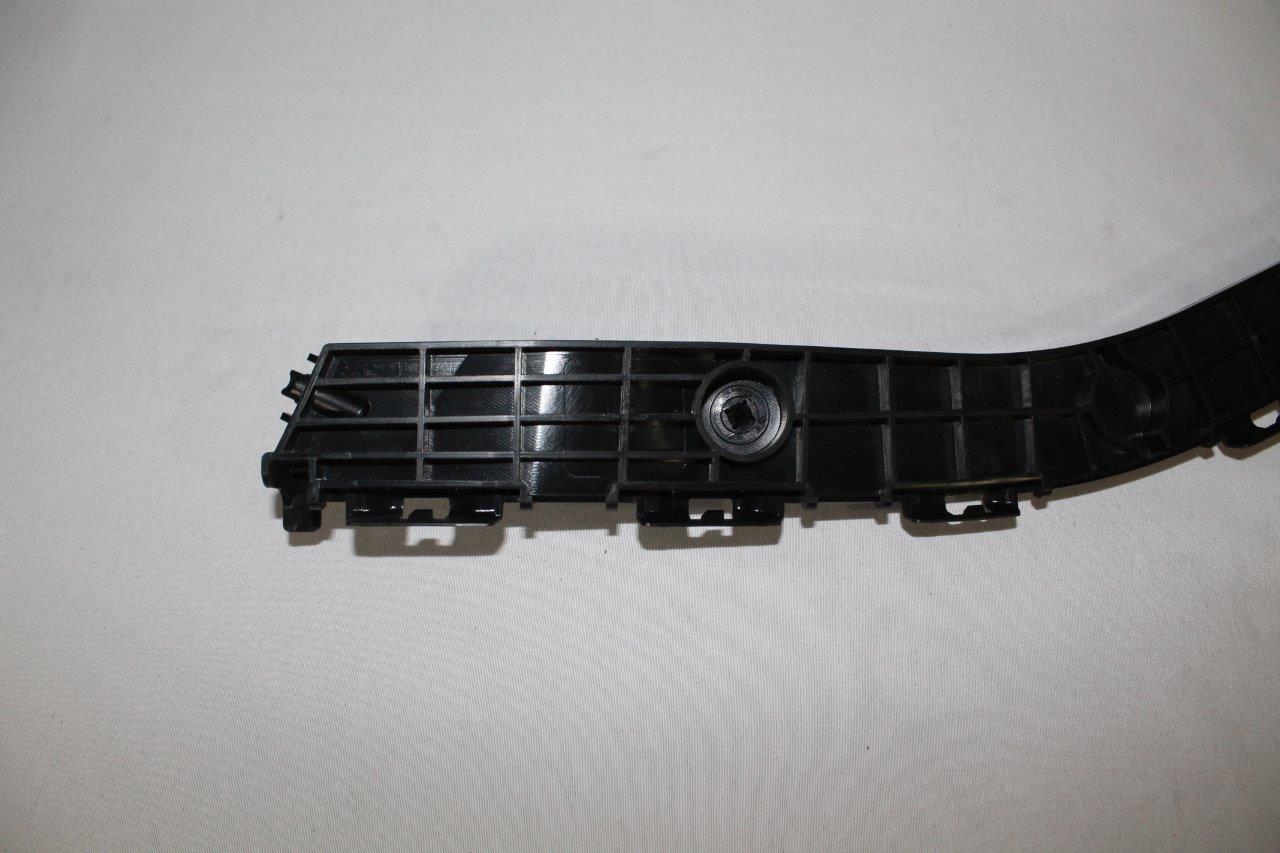 Genuine Toyota 52575-08010 Bumper Retainer Sienna 2011-2020 | Chicago ...