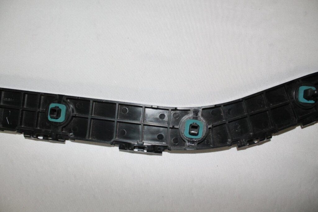 Genuine Toyota 52575-08010 Bumper Retainer Sienna 2011-2020 | Chicago ...