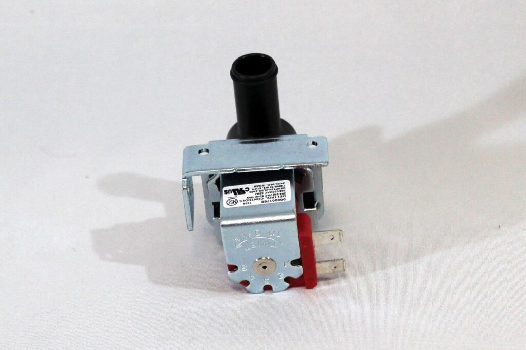 Manitowoc Ice 000001768 Water Dump Valve, 208-230V, 50-60HZ | Chicago ...