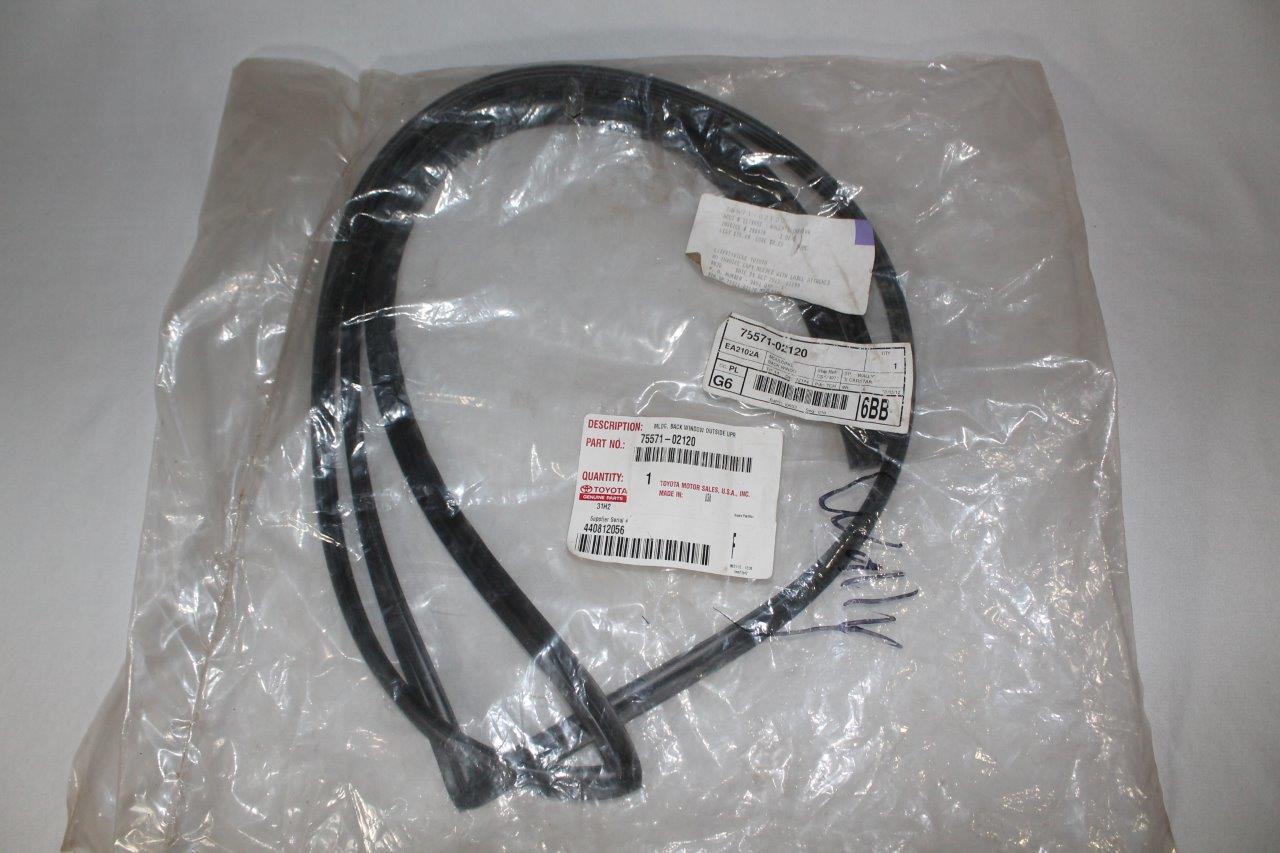 Toyota 75571-02120 Moulding, Back Window, Outside Upper 2003-2008 ...